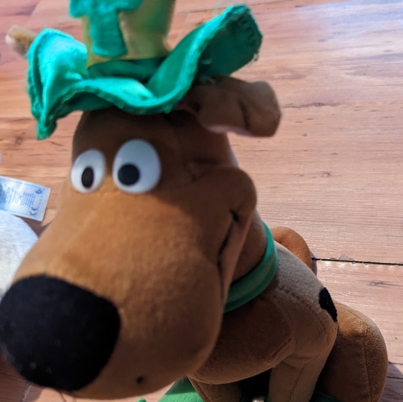 Toy Network | Toys | Vintage Scoobydoo Shamrock Leprechaun Toy Network ...